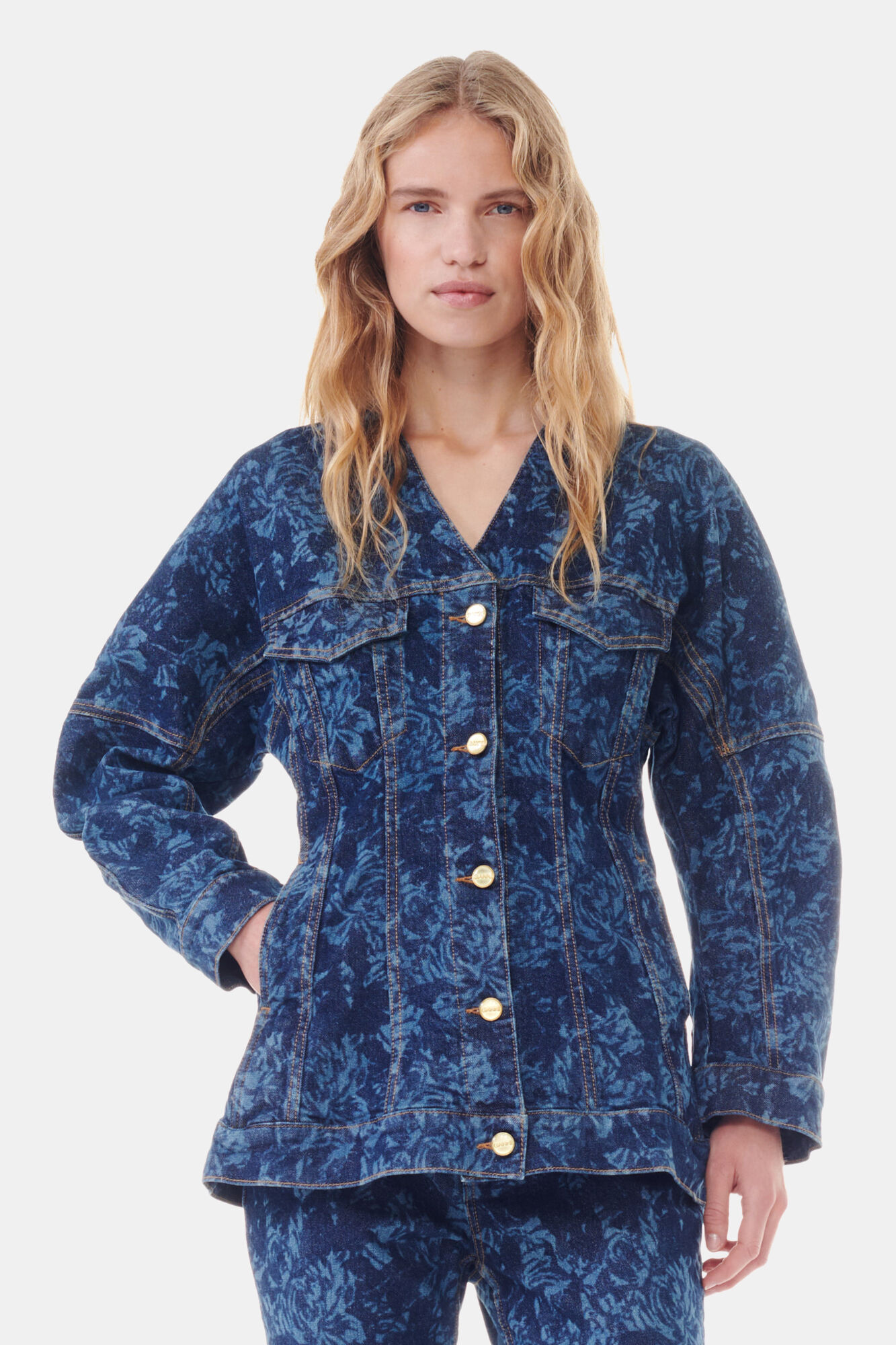 Mid Blue Stone Lazer Denim Blazer | GANNI NL